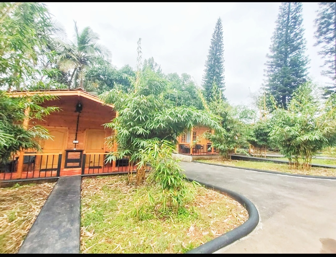 Coffee Cadu Estate Stay | Rooms & Restaurant | Coorg Farm House BOOK @ ₹1