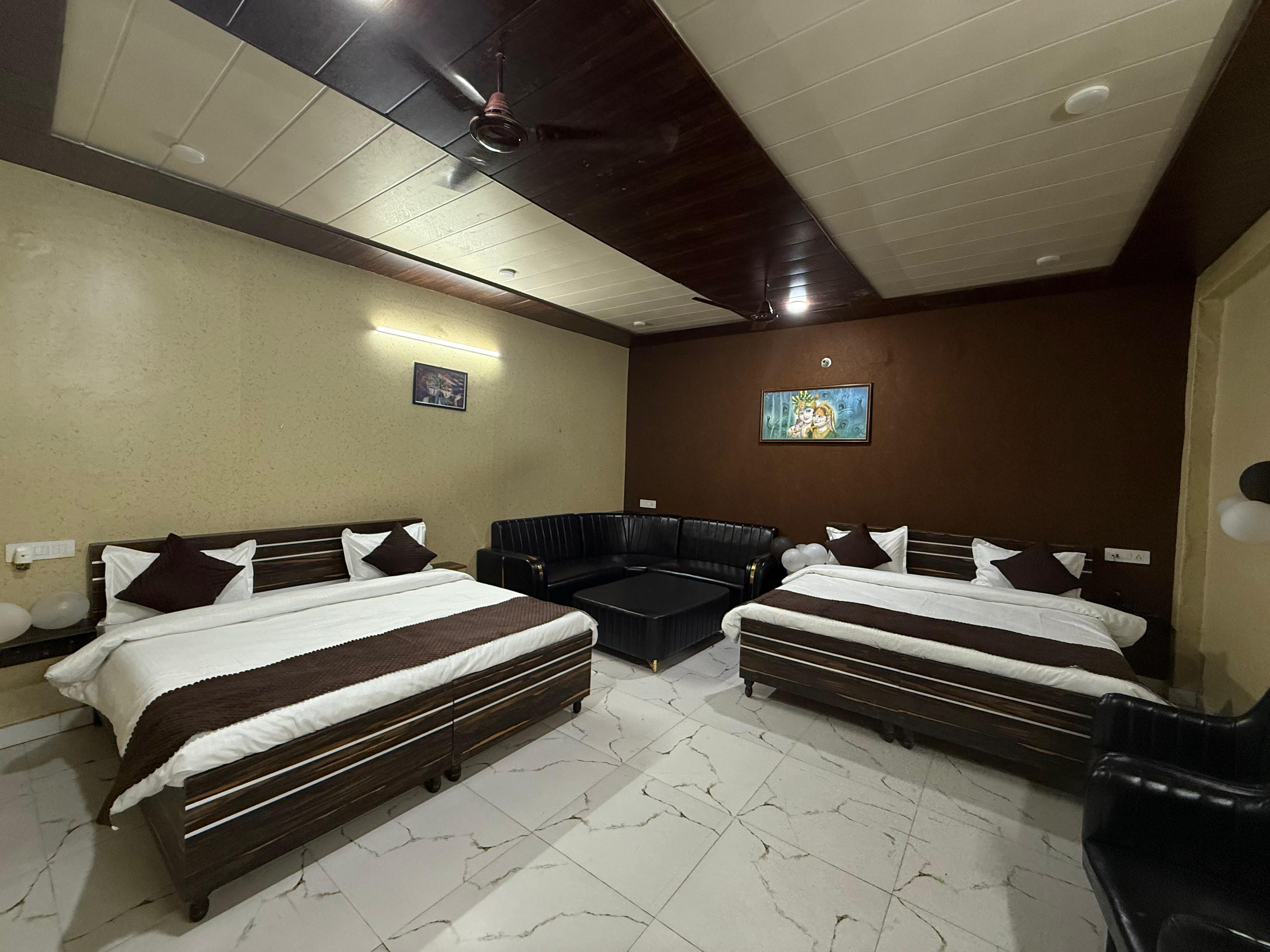 ARK HOTEL & RESTAURANT Mawana - Reviews, Photos & Offer