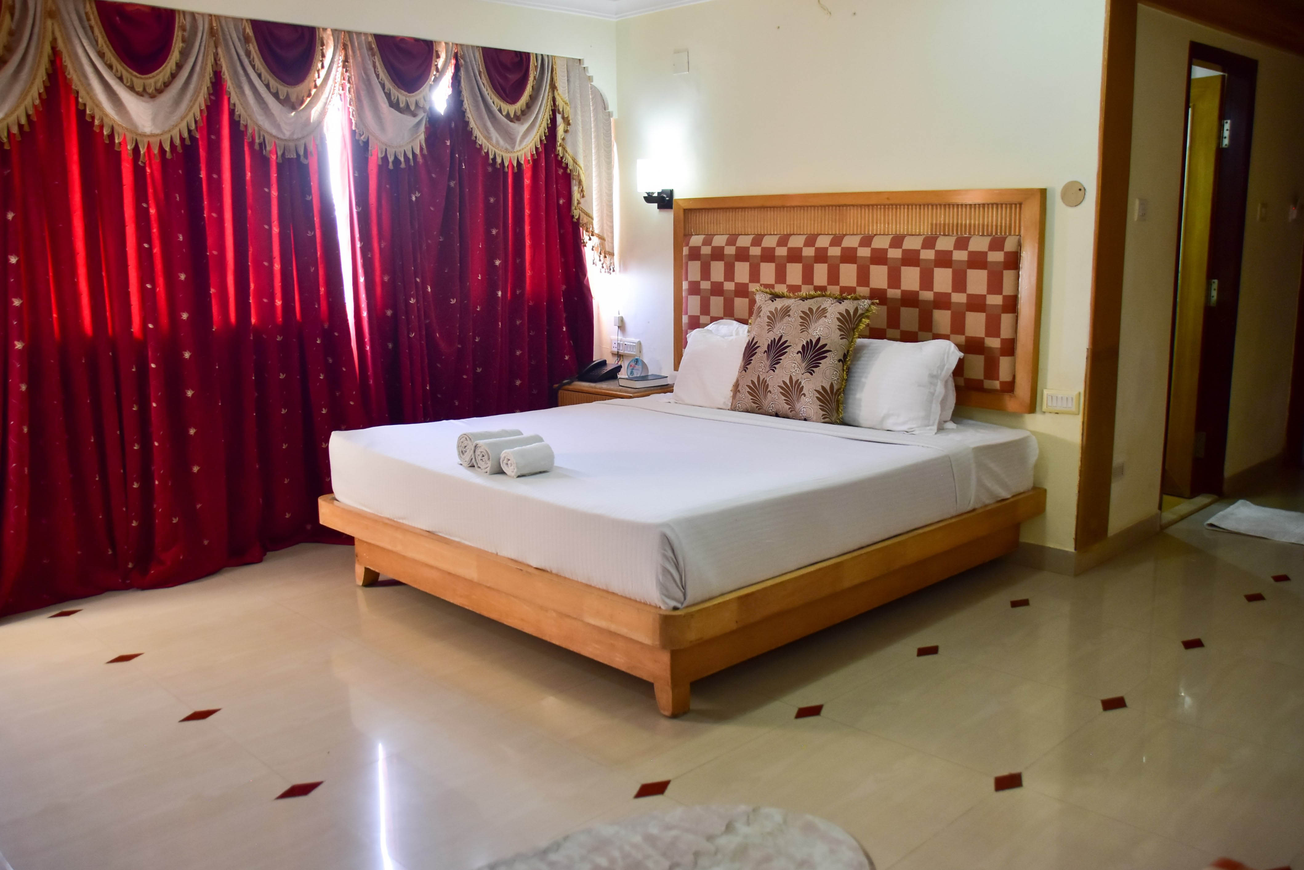 Hotel Singaar International 𝗕𝗢𝗢𝗞 Kanyakumari Hotel 𝘄𝗶𝘁𝗵 𝗙𝗥𝗘𝗘 𝗖𝗮𝗻𝗰𝗲𝗹𝗹𝗮𝘁𝗶𝗼𝗻