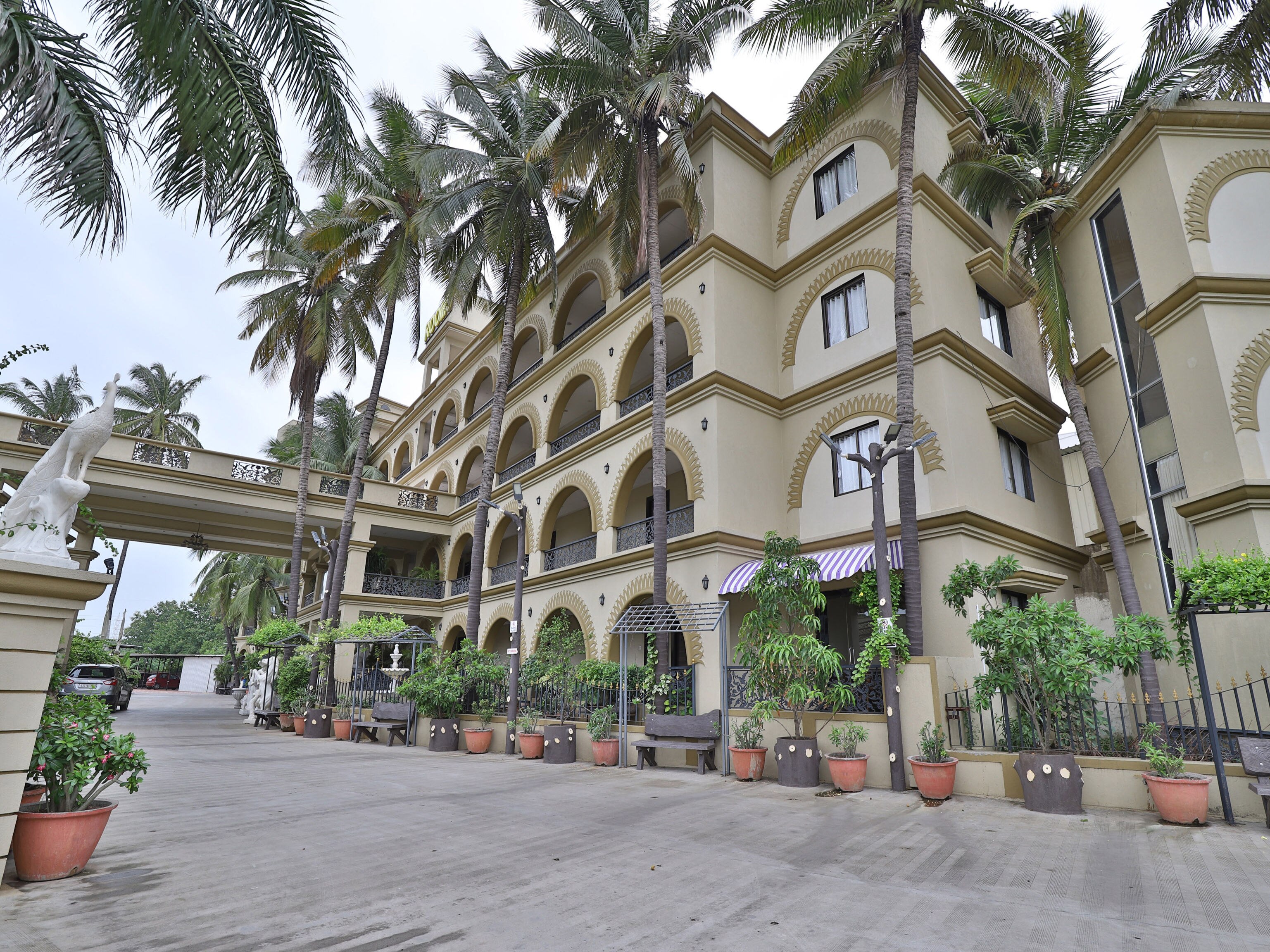 CASSA MARINA BEACH RESORT, Navsari Price, Address & Reviews