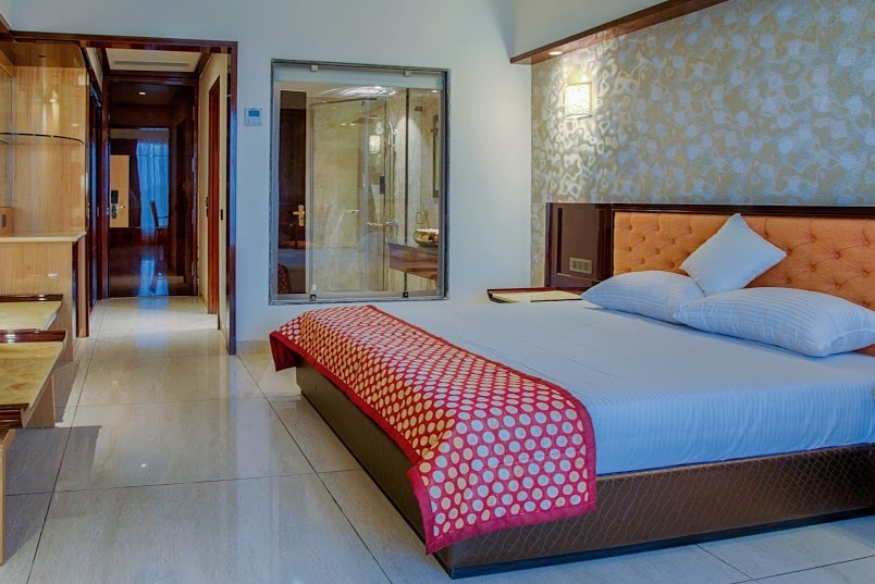 Crescent Spa & Resort 𝗕𝗢𝗢𝗞 Indore Resort 𝘄𝗶𝘁𝗵 ₹𝟬 𝗣𝗔𝗬𝗠𝗘𝗡𝗧