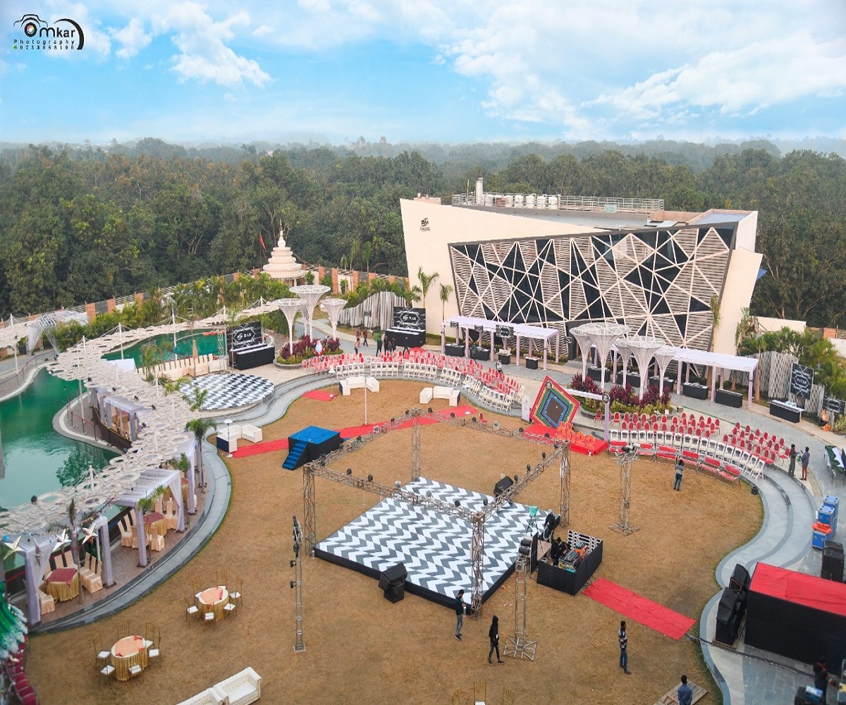 B M GRAND HOTEL AND RESORT Best Rates on Malda Hotel Deals, Reviews ...