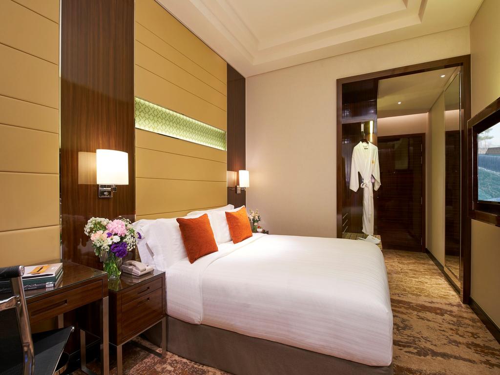 Holiday Inn Singapore Little India | Singapore Hotel BOOK @ ₹1
