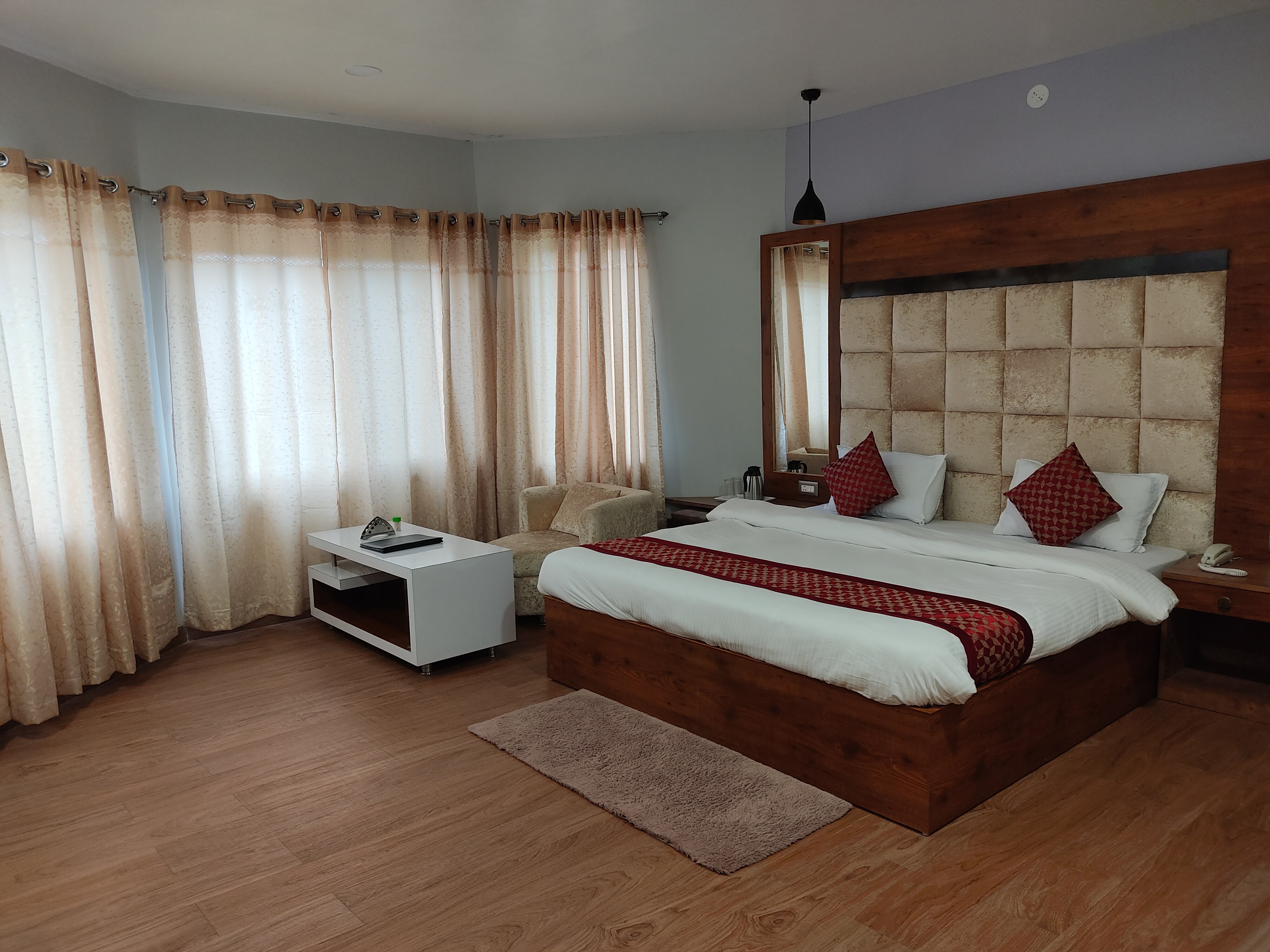 MOMENTS RESORT 𝗕𝗢𝗢𝗞 Ranchi Hotel 𝘄𝗶𝘁𝗵 ₹𝟬 𝗣𝗔𝗬𝗠𝗘𝗡𝗧