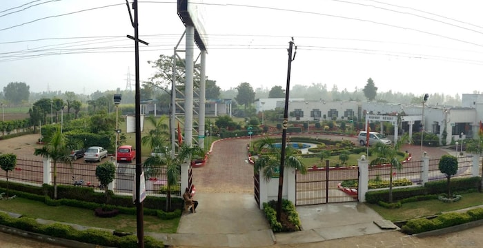 Highway Resort, Gajraula - Get Upto 70% OFF on Hotels