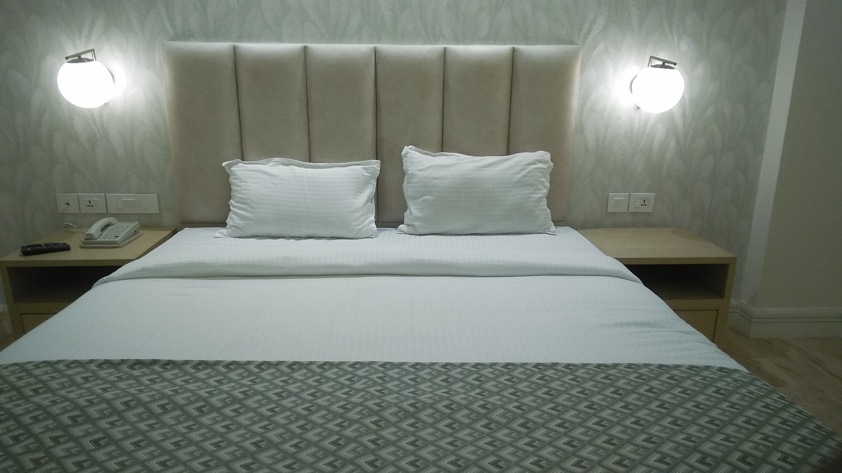 Hotel Castillo Varanasi Hotel Price, Address & Reviews