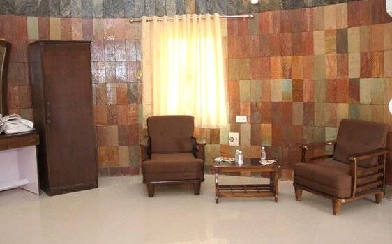 Pelican Perch Resort 𝗕𝗢𝗢𝗞 Limbdi Resort 𝘄𝗶𝘁𝗵 ₹𝟬 𝗣𝗔𝗬𝗠𝗘𝗡𝗧