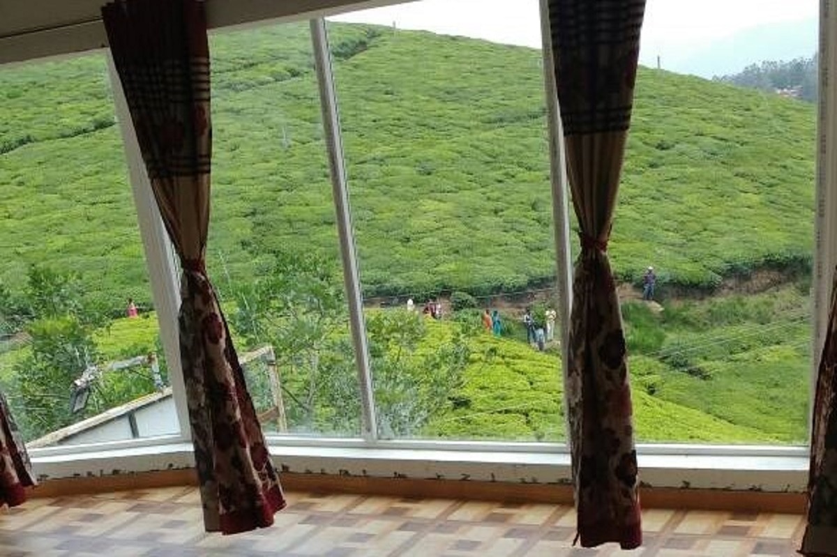 Magic Mist Resort Best Rates on Ooty Hotel Deals, Reviews & Photos
