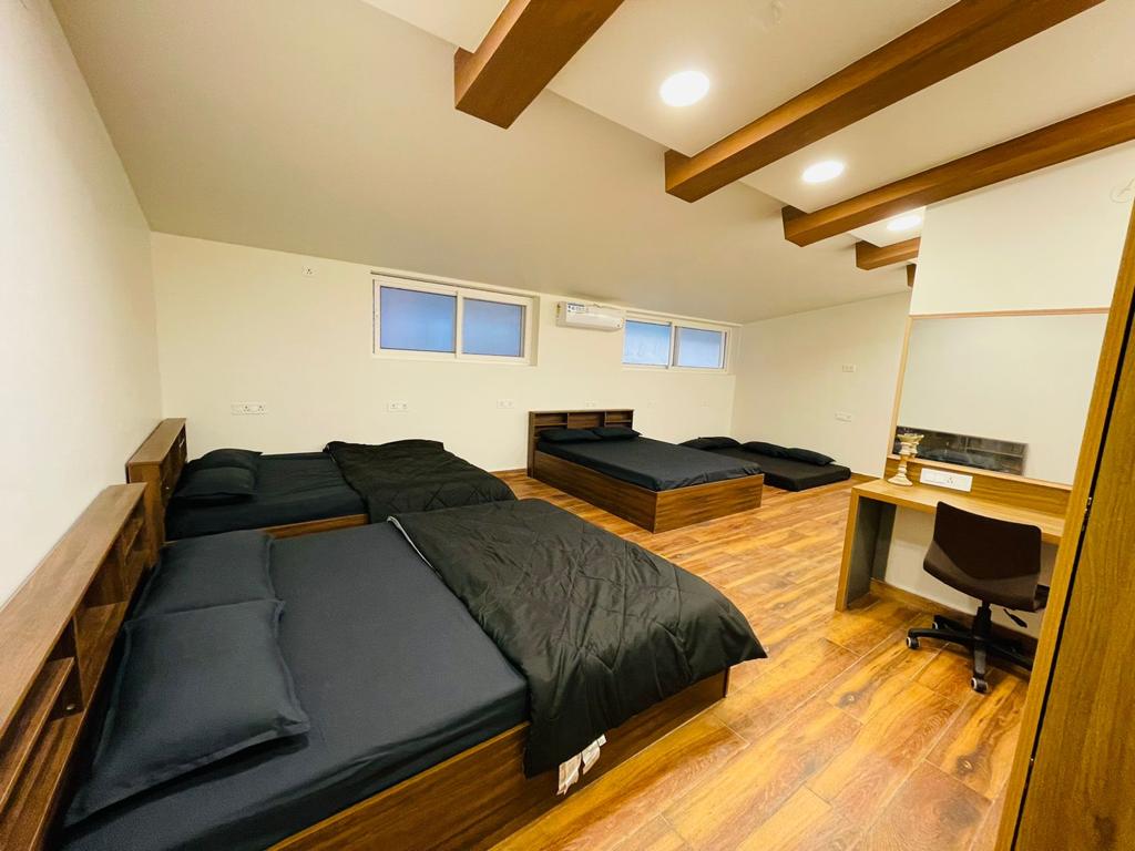 The Krafted Hobbit 𝗕𝗢𝗢𝗞 Bangalore Villa 𝘄𝗶𝘁𝗵 ₹𝟬 𝗣𝗔𝗬𝗠𝗘𝗡𝗧