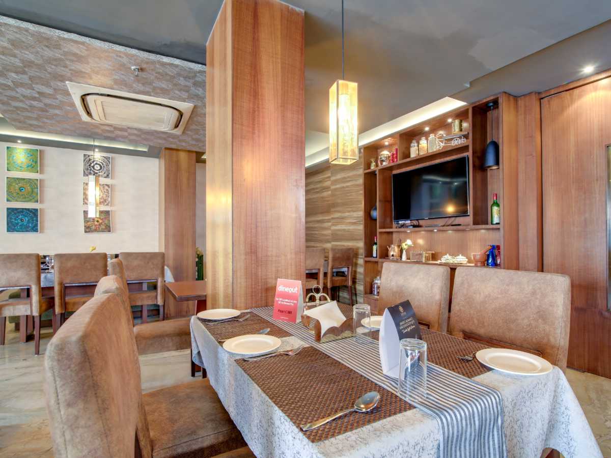 THE MAUREEN KOLKATA Best Rates on Kolkata Hotel Deals, Reviews & Photos