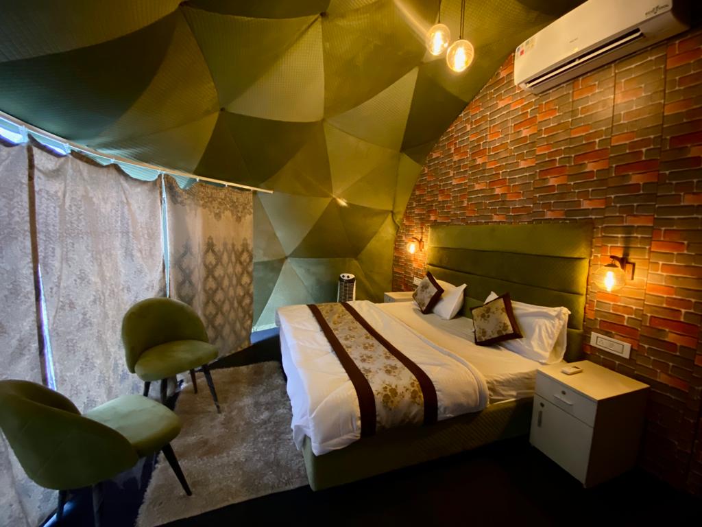 AC Glamping Dome 𝗕𝗢𝗢𝗞 Rishikesh Camp 𝘄𝗶𝘁𝗵 𝗙𝗥𝗘𝗘 𝗖𝗮𝗻𝗰𝗲𝗹𝗹𝗮𝘁𝗶𝗼𝗻
