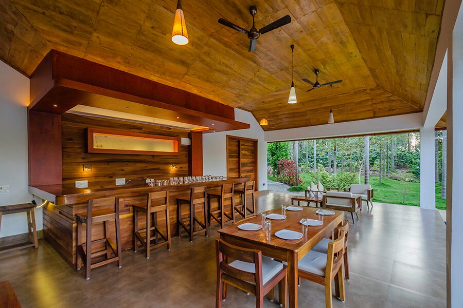 StayVista | Villa Tall Silver 𝗕𝗢𝗢𝗞 Coorg Villa 𝘄𝗶𝘁𝗵 ₹𝟬 𝗣𝗔𝗬𝗠𝗘𝗡𝗧