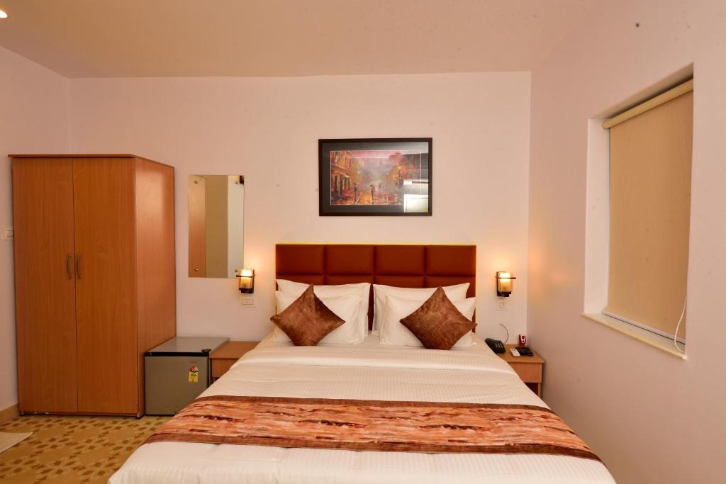 Bloomrooms @ Calangute 𝗕𝗢𝗢𝗞 Goa Hotel 𝘄𝗶𝘁𝗵 ₹𝟬 𝗣𝗔𝗬𝗠𝗘𝗡𝗧