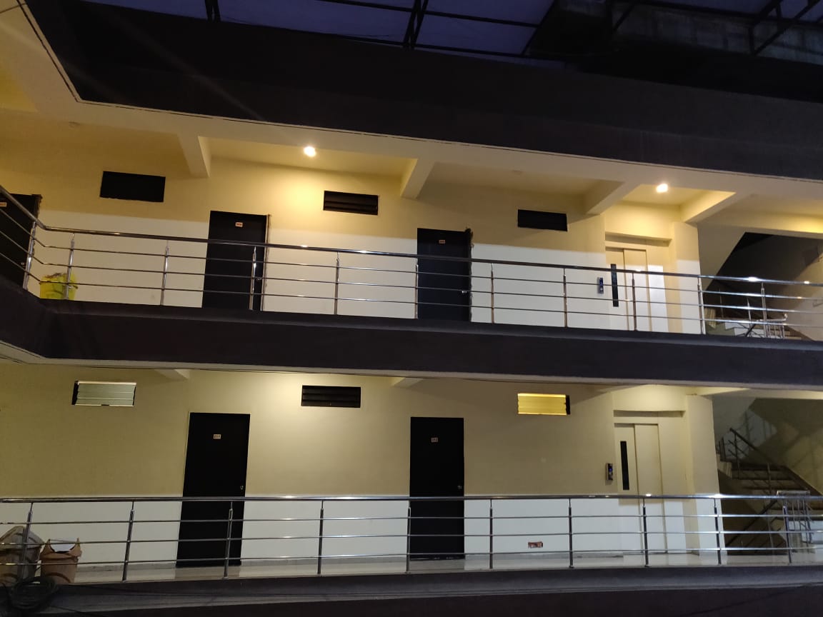 Vraj Hotel Best Rates on Rajpipla Hotel Deals, Reviews & Photos