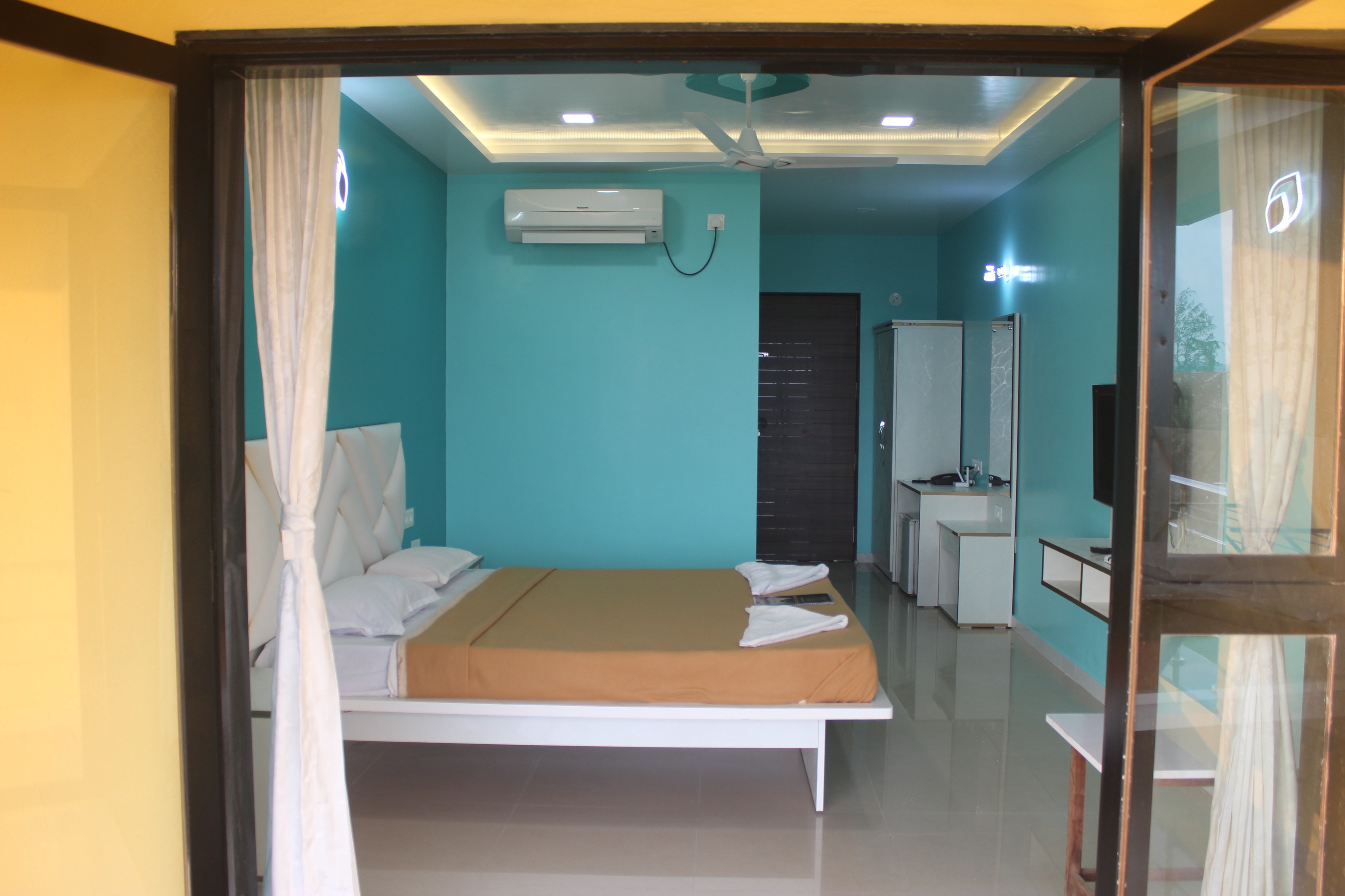 Sagar Raj Resort 𝗕𝗢𝗢𝗞 Dapoli Resort