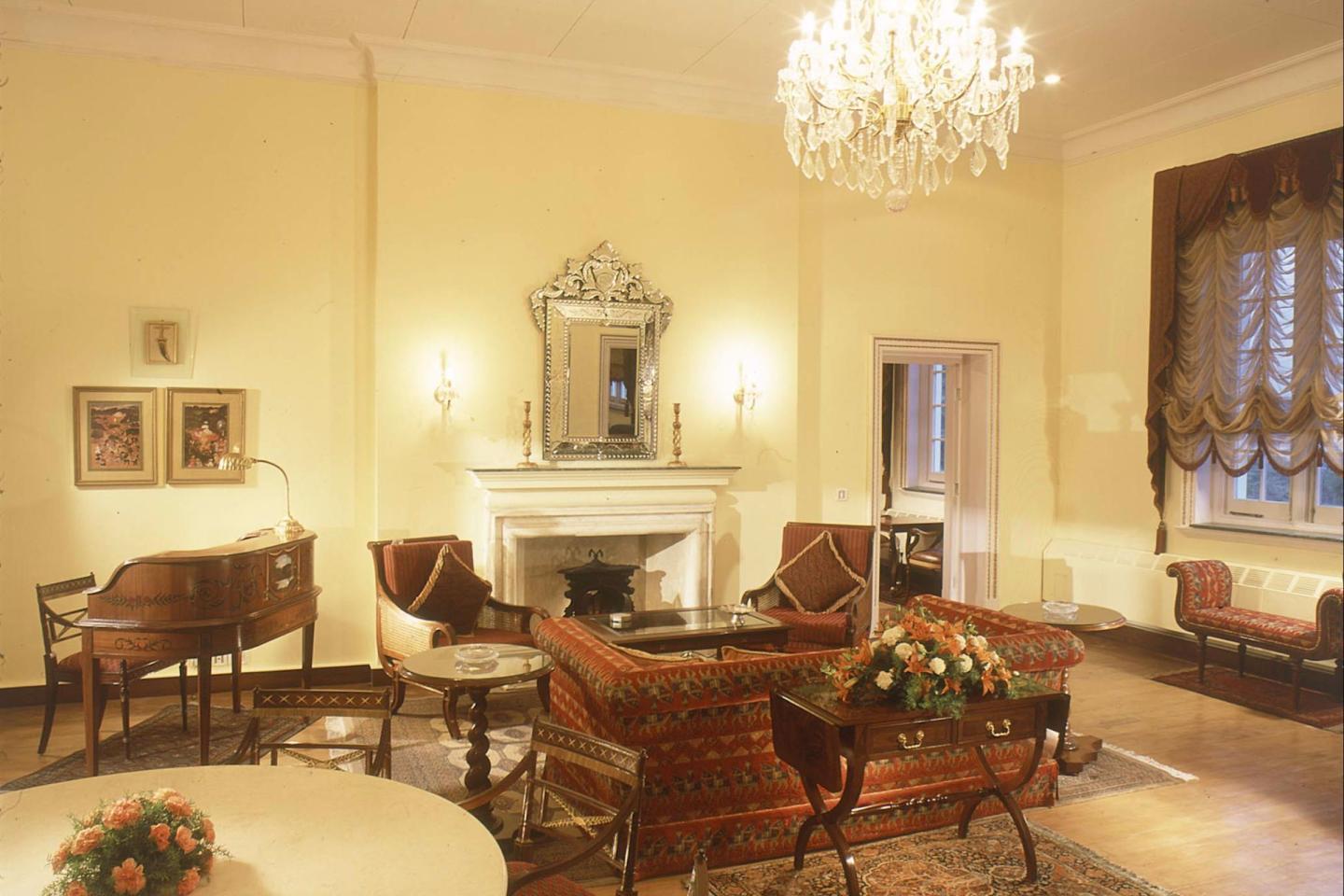 The LaLit Grand Palace Srinagar Srinagar Hotel Price, Address & Reviews