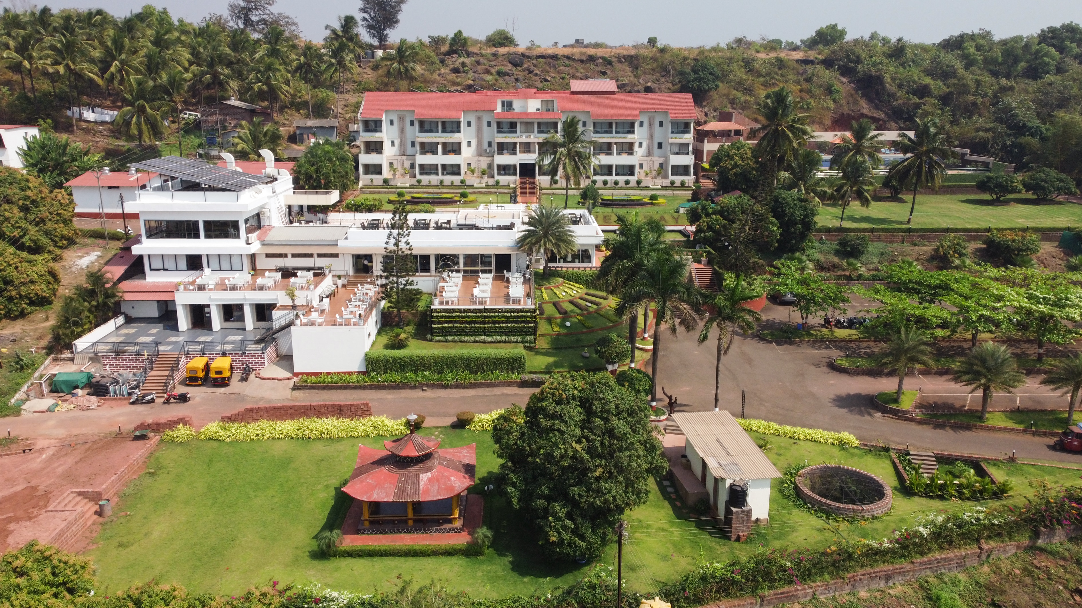 Greenleaf The Resort & Spa, Ganpatipule 𝗕𝗢𝗢𝗞 Ganpatipule Resort