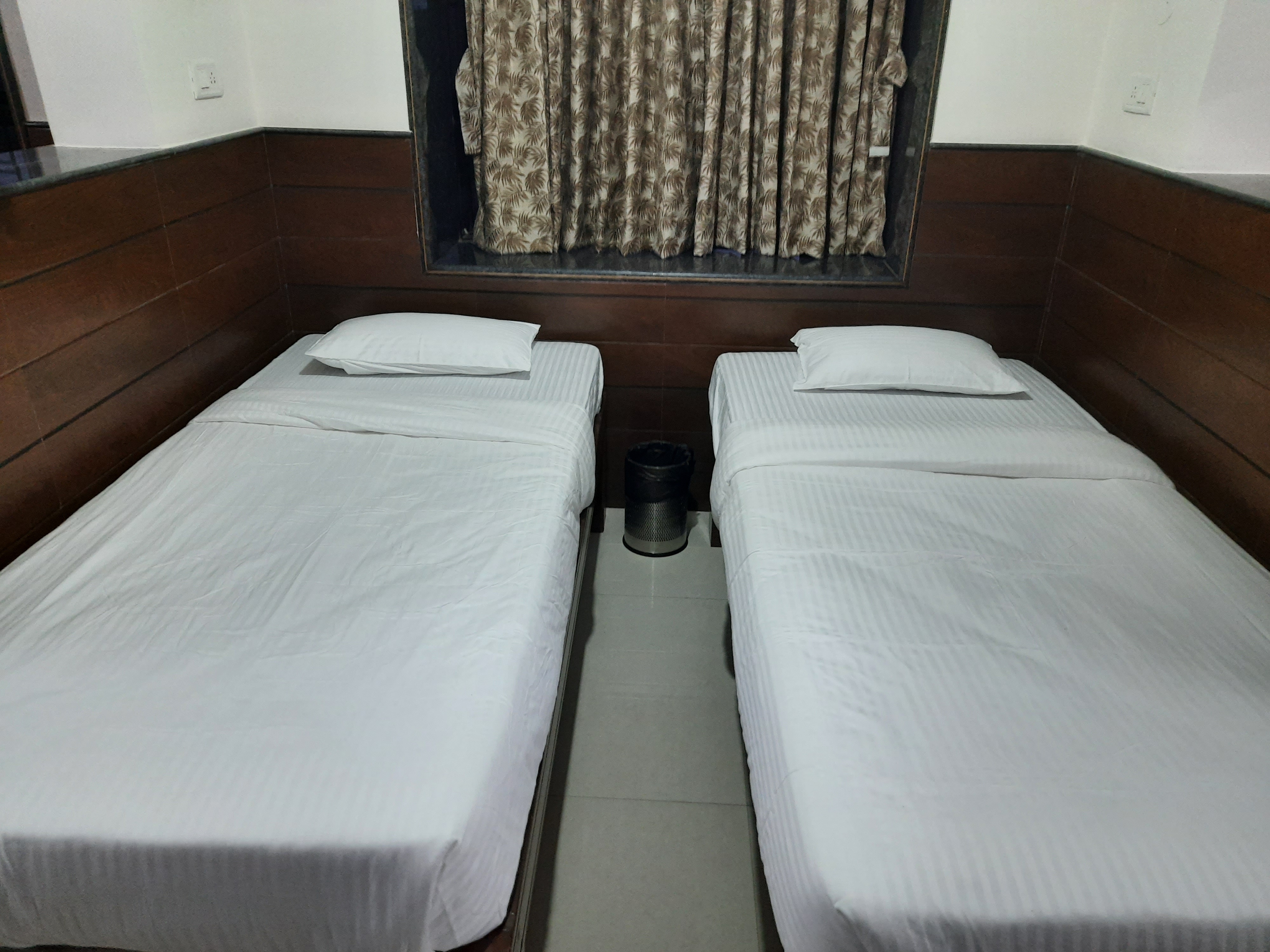 Go Goa Dormitory 𝗕𝗢𝗢𝗞 Goa Hostel 𝘄𝗶𝘁𝗵 𝗙𝗥𝗘𝗘 𝗖𝗮𝗻𝗰𝗲𝗹𝗹𝗮𝘁𝗶𝗼𝗻