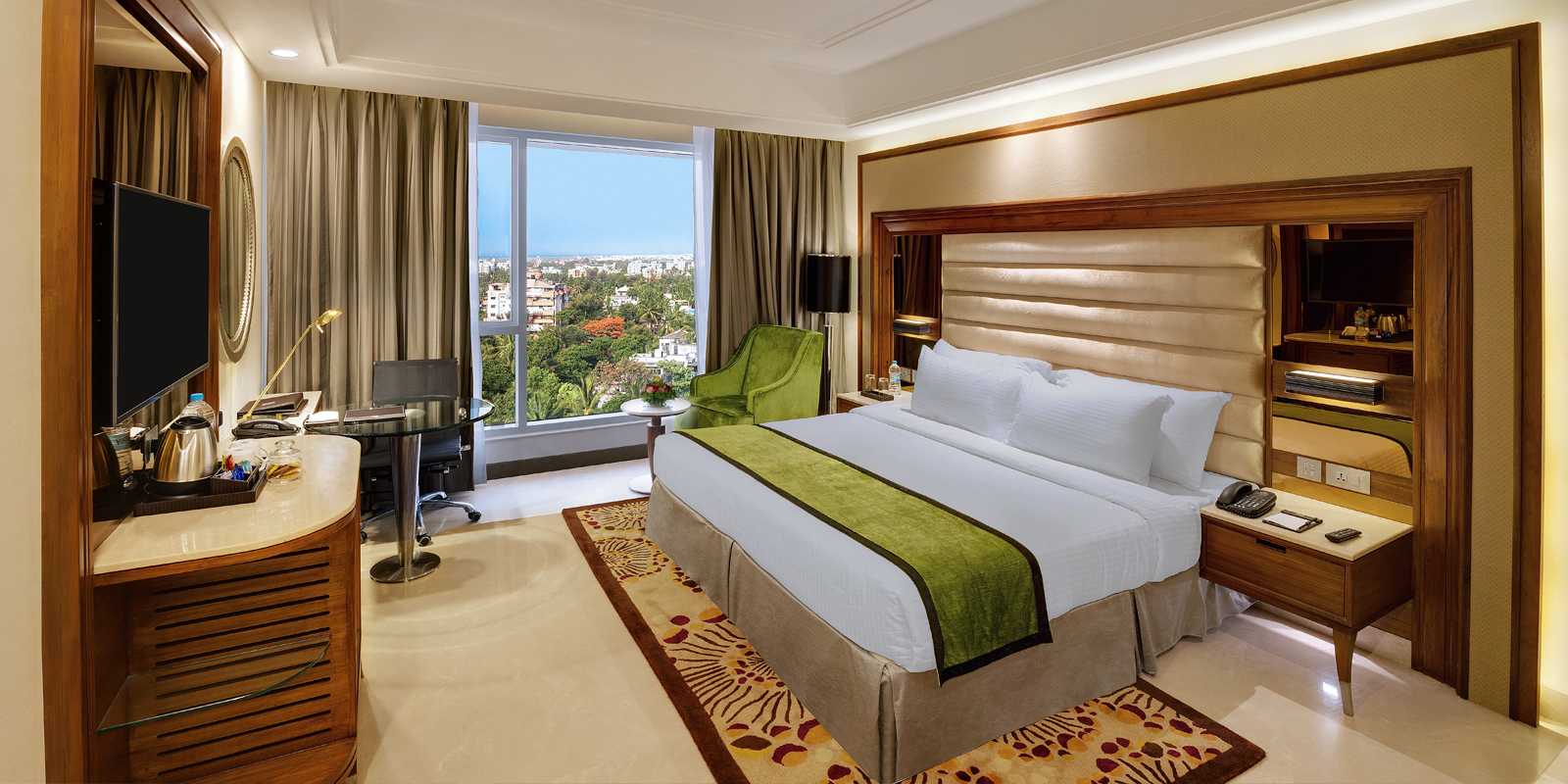 Sayaji Kolhapur 𝗕𝗢𝗢𝗞 Kolhapur Hotel