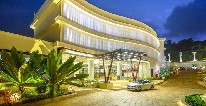 Park Regis, Goa - Get Upto 70% OFF on Hotels