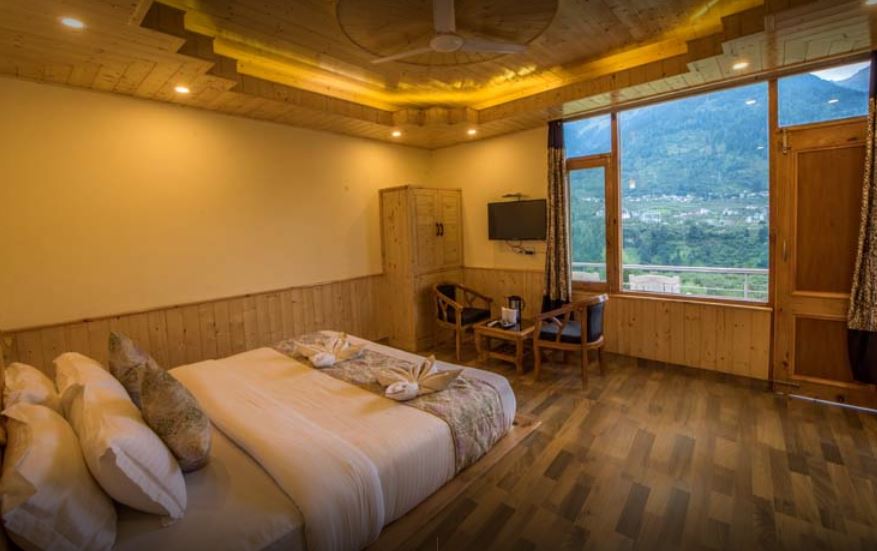 Snow Villa Manali Hotel Price, Address & Reviews