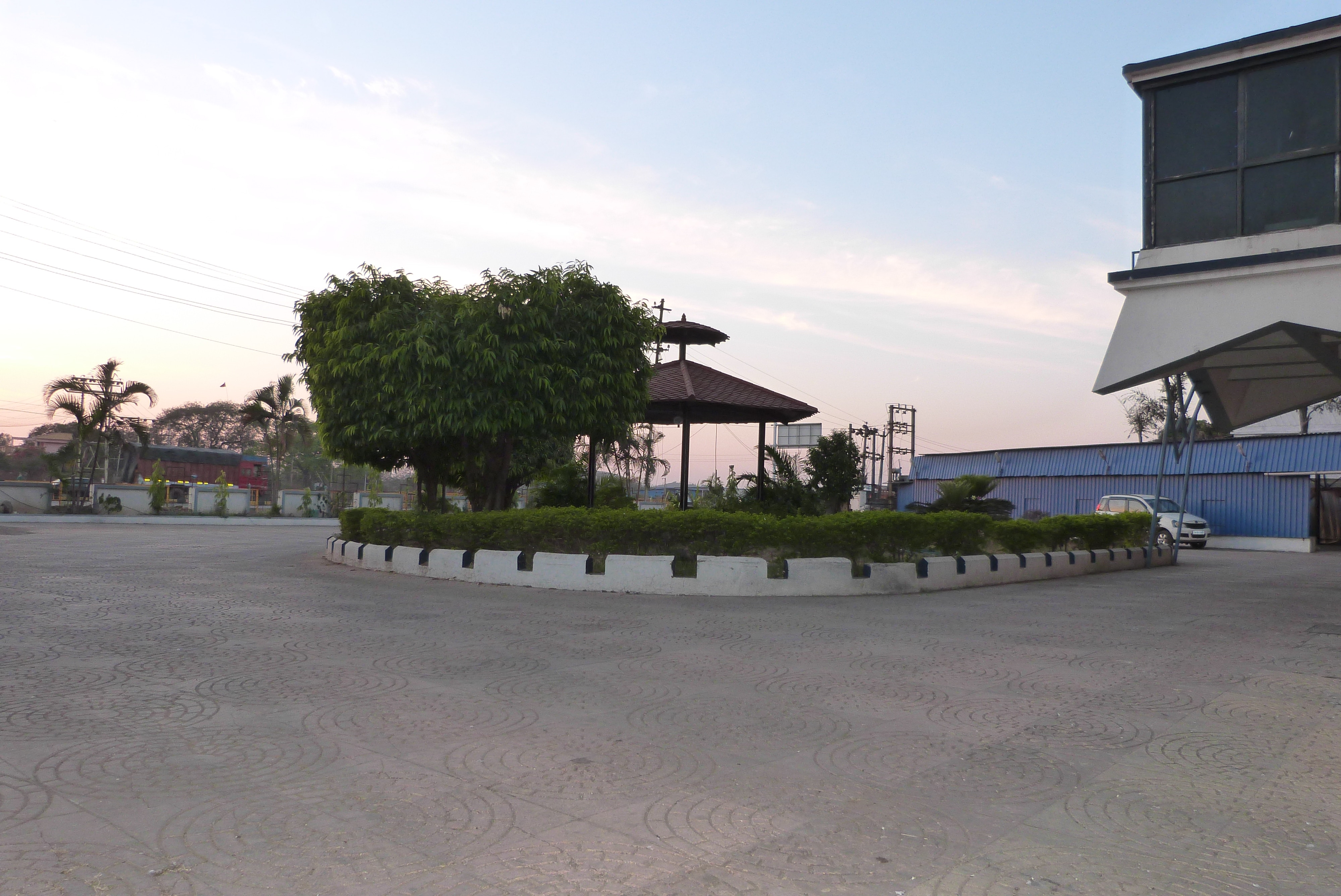 Photos of Hotel Woodlands - Hotel in Vapi