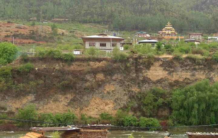 Hotel Dragon Bondey 𝗕𝗢𝗢𝗞 Paro Guest House 𝘄𝗶𝘁𝗵 ₹𝟬 𝗣𝗔𝗬𝗠𝗘𝗡𝗧