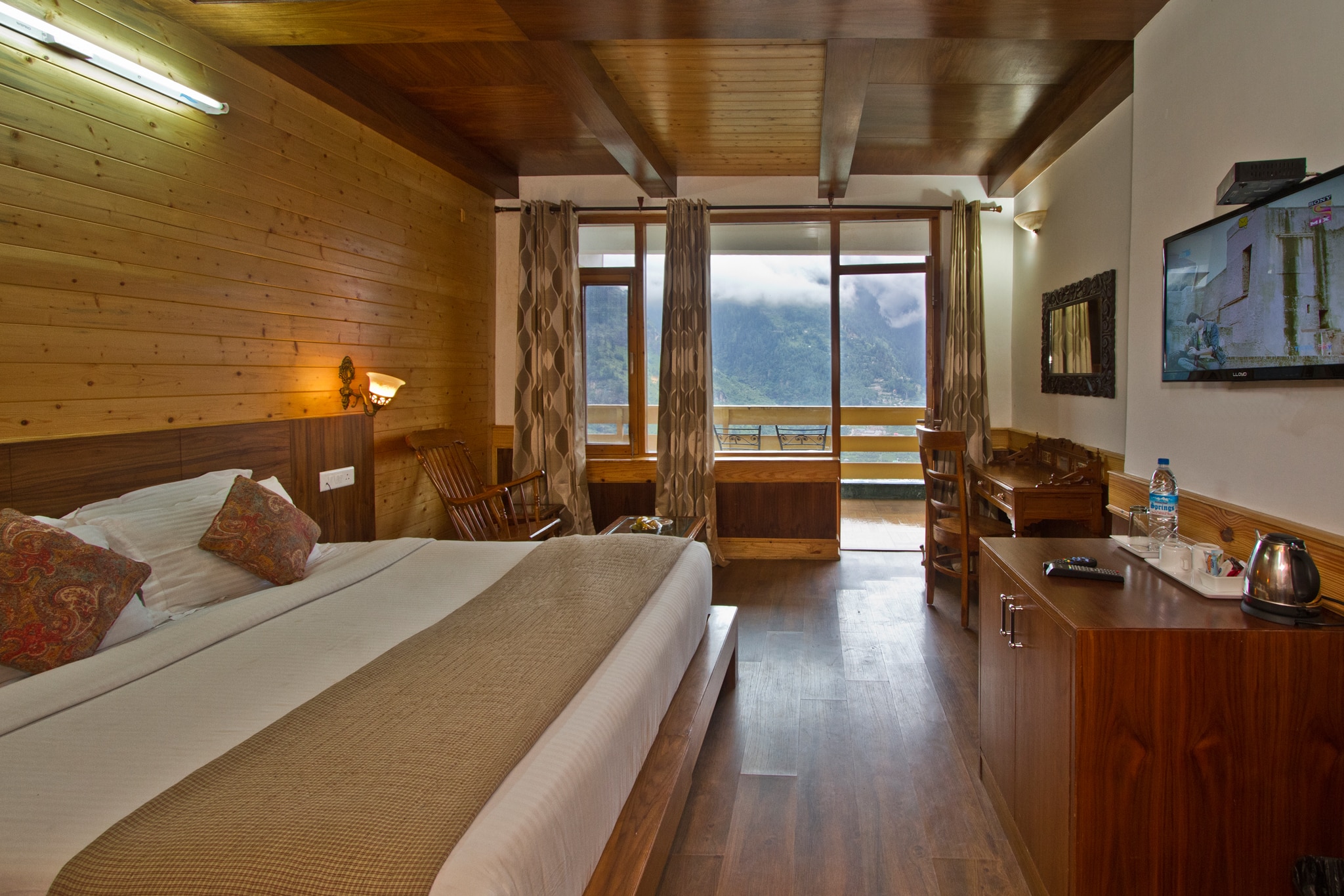 Vivaan - The Sun Rise Resort 𝗕𝗢𝗢𝗞 Manali Resort 𝘄𝗶𝘁𝗵 𝗙𝗥𝗘𝗘 𝗖𝗮𝗻𝗰𝗲𝗹𝗹𝗮𝘁𝗶𝗼𝗻