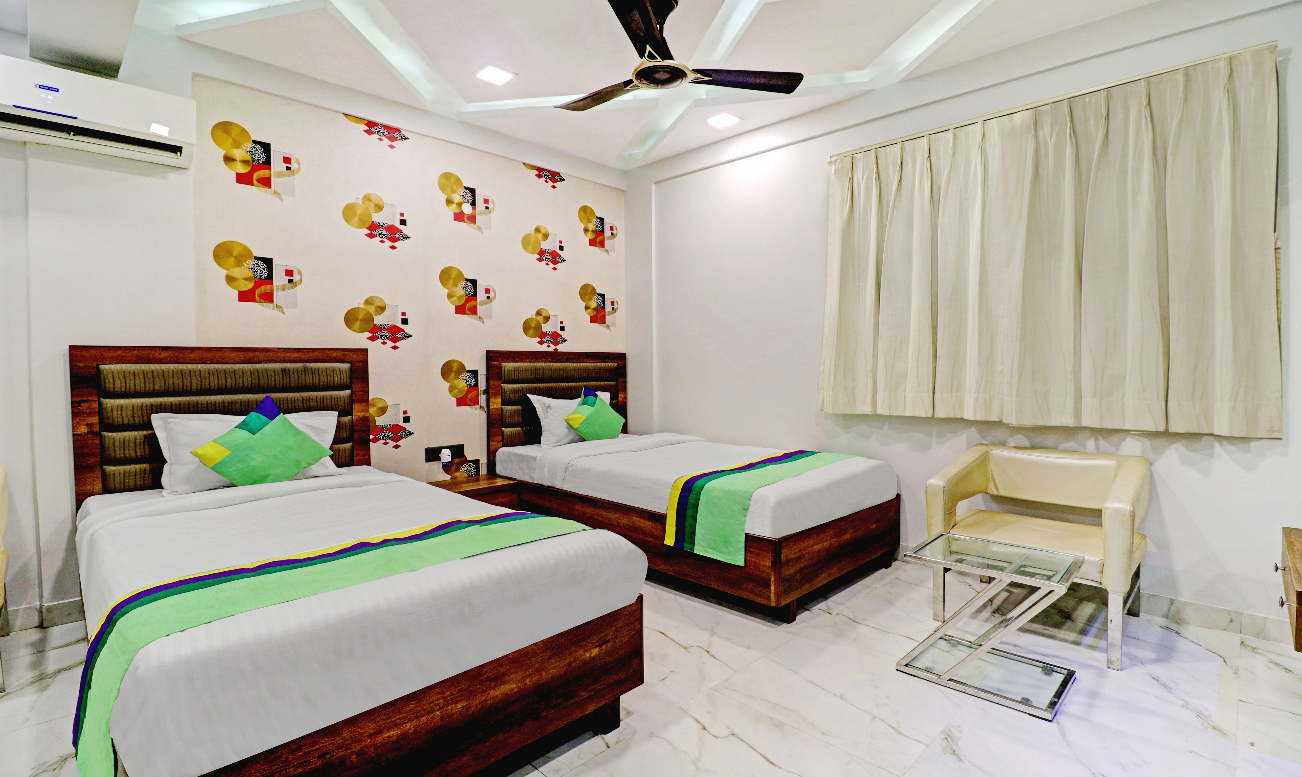 Photos of Treebo Orion Sapphire, Beck Bagan - Hotel in Kolkata