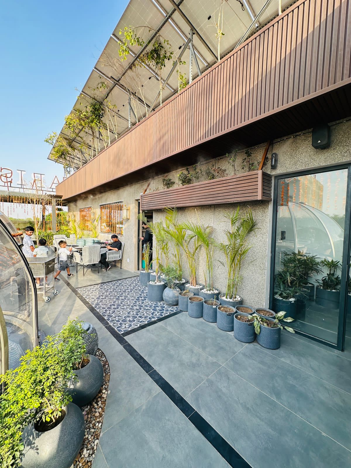 Farishta Garden And Cafe 𝗕𝗢𝗢𝗞 Suratgarh Hotel 𝘄𝗶𝘁𝗵 𝗙𝗥𝗘𝗘 𝗖𝗮𝗻𝗰𝗲𝗹𝗹𝗮𝘁𝗶𝗼𝗻