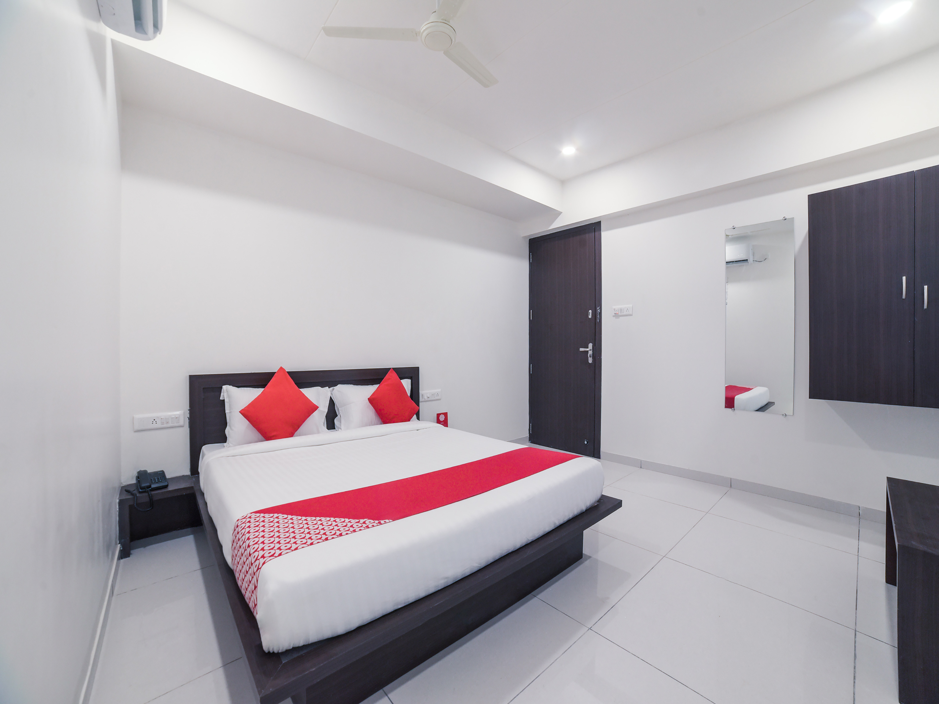 Amanora The Fern Hotels & Club Pune - Deal Hotel HD Photos & Reviews