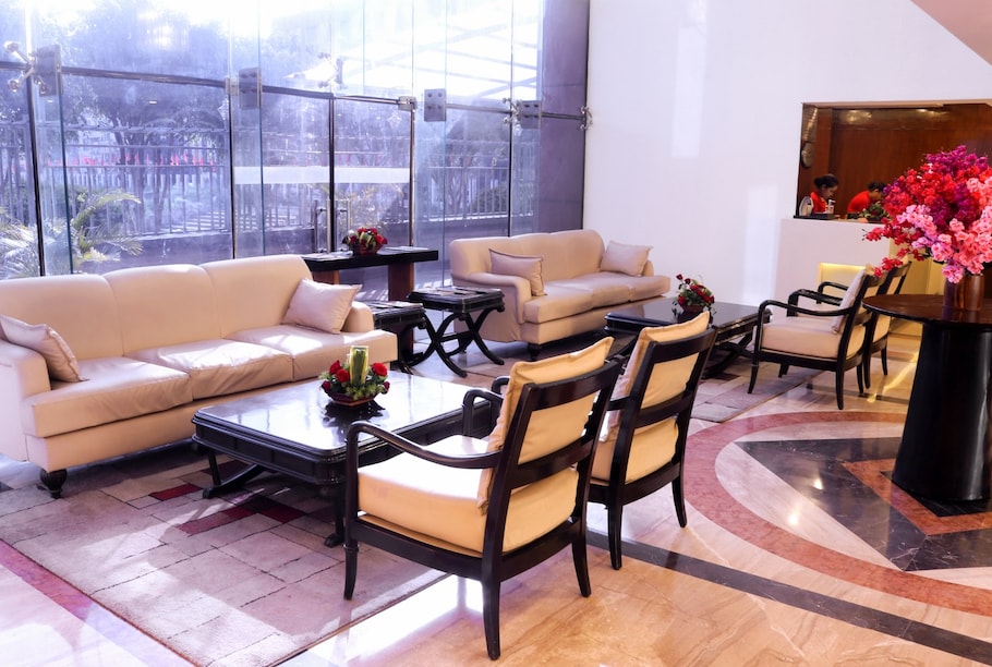 Le Lac Sarovar Portico Best Rates on Ranchi Hotel Deals, Reviews & Photos