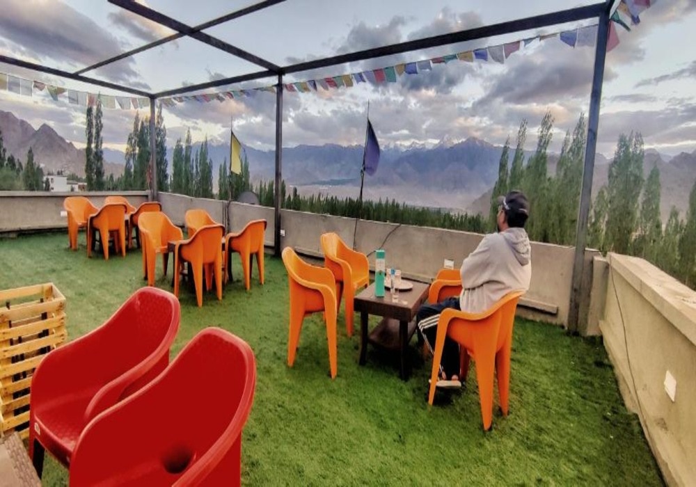 Hotel Utpala Retreat Leh Ladakh 𝗕𝗢𝗢𝗞 Leh Hotel 𝘄𝗶𝘁𝗵 𝗙𝗥𝗘𝗘 𝗖𝗮𝗻𝗰𝗲𝗹𝗹𝗮𝘁𝗶𝗼𝗻