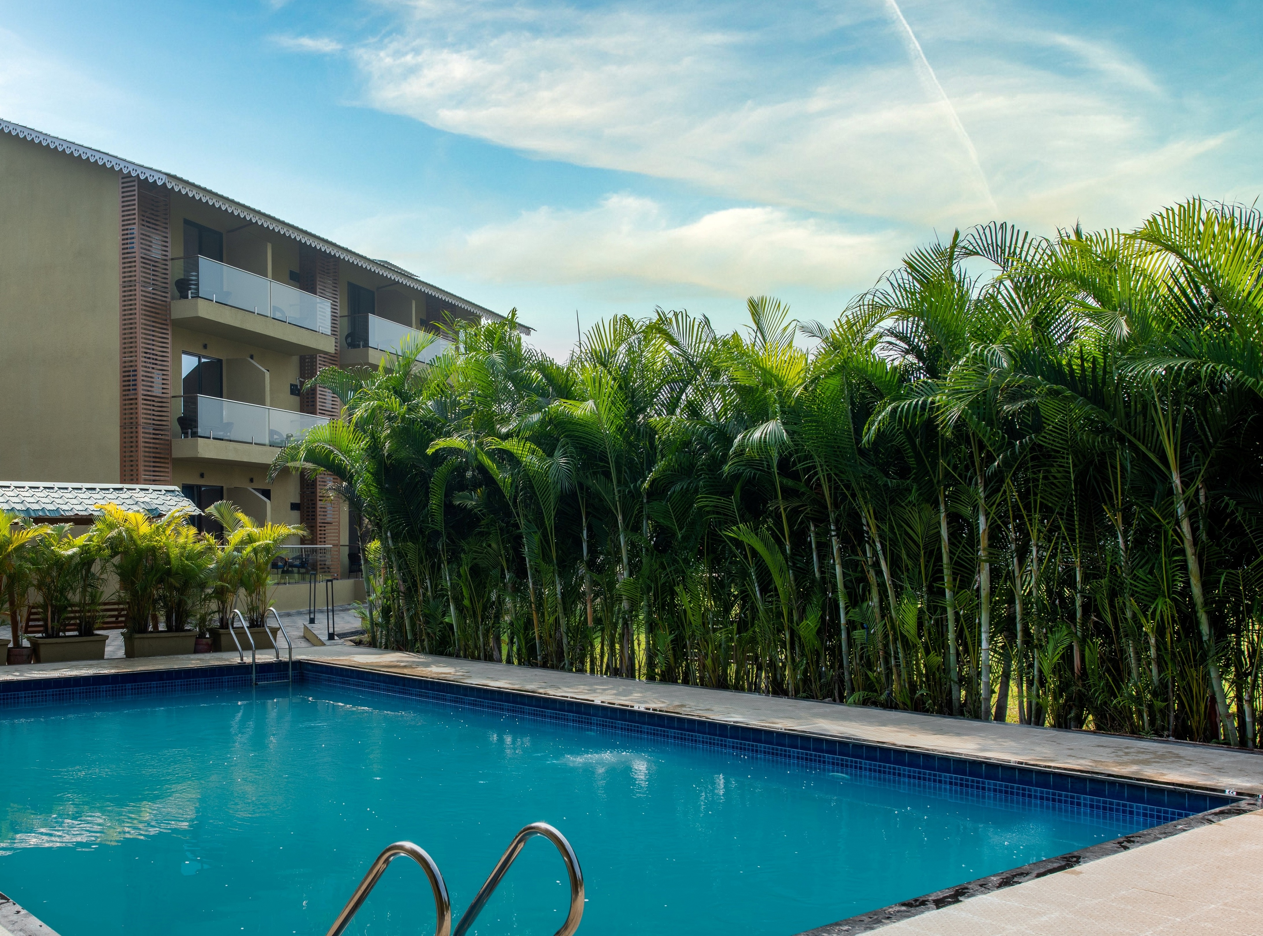 Paramount Riverfront Resort and Spa 𝗕𝗢𝗢𝗞 Karjat Resort