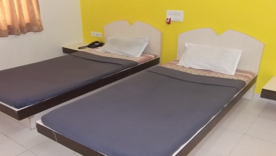 Hotel Sandeep | Pune Hotel BOOK @ ₹1