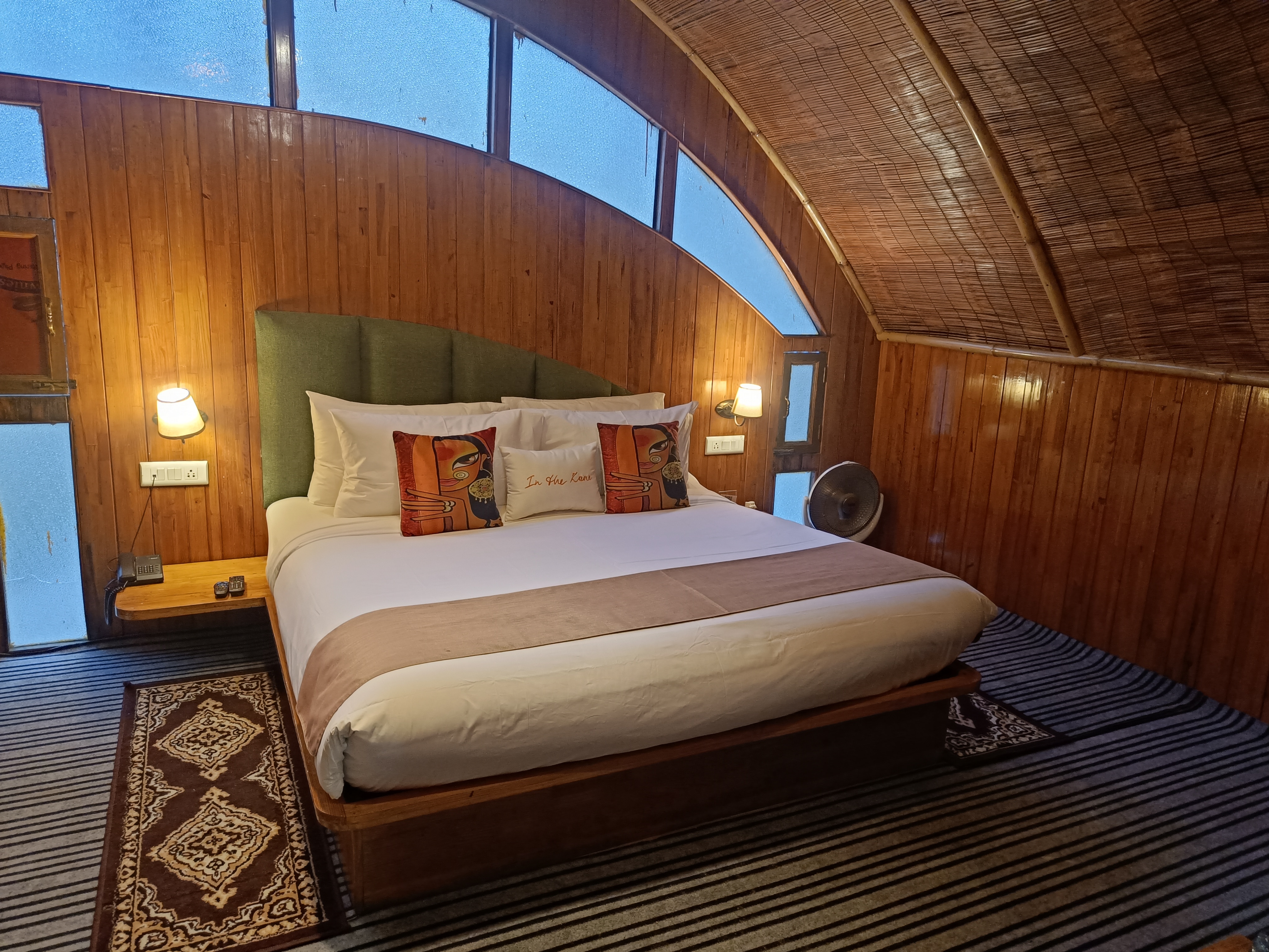 Zone Connect by The Park Lansdowne 𝗕𝗢𝗢𝗞 Lansdowne Resort 𝘄𝗶𝘁𝗵 𝗙𝗥𝗘𝗘 ...