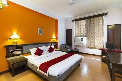 HHI Varanasi Varanasi - INR 1814 OFF ( ̶7̶5̶0̶0̶ ) Deal + HD Photos ...