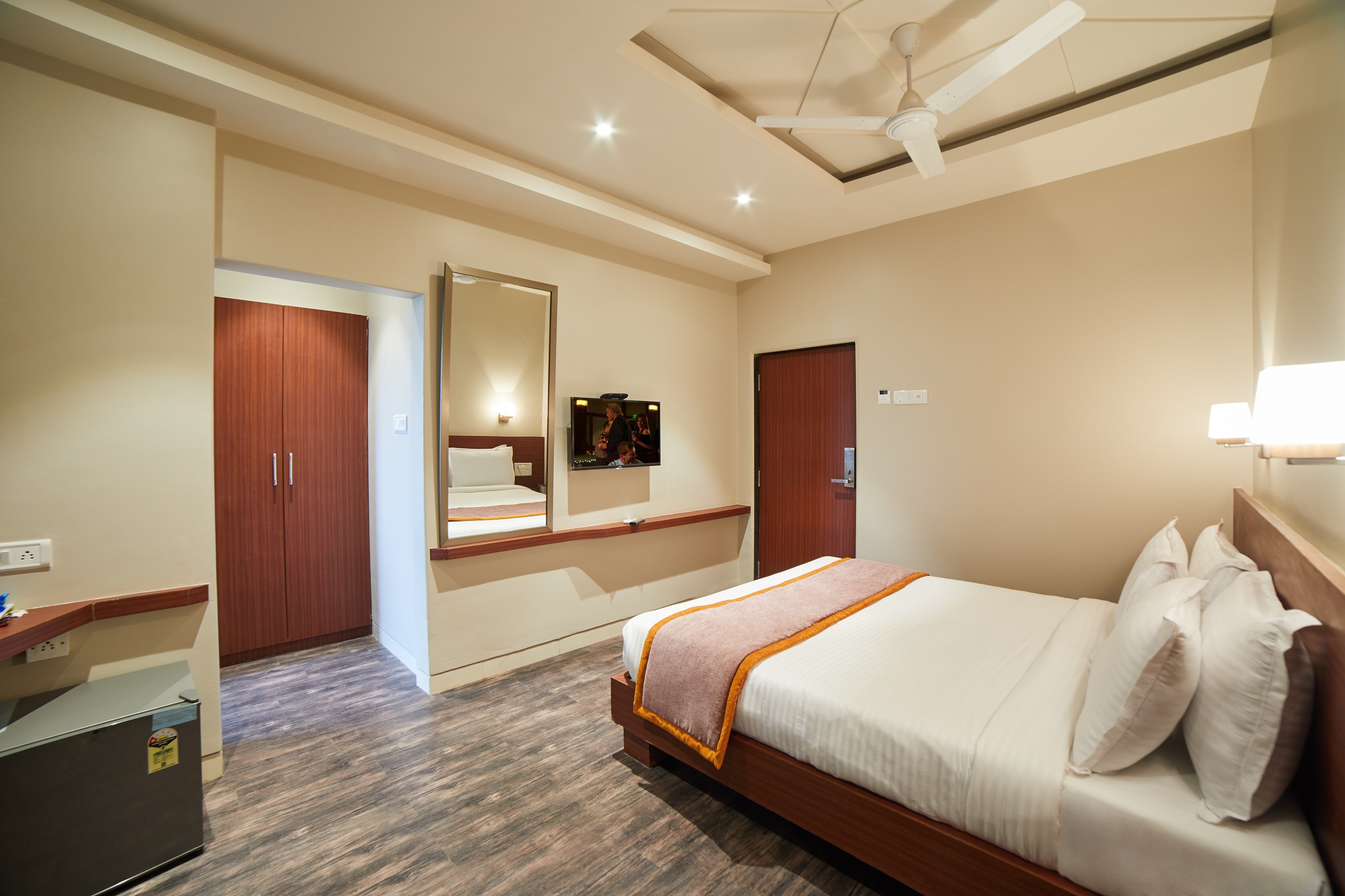 Aureole Mrida, Lonavala Lonavala Hotel Price, Address & Reviews