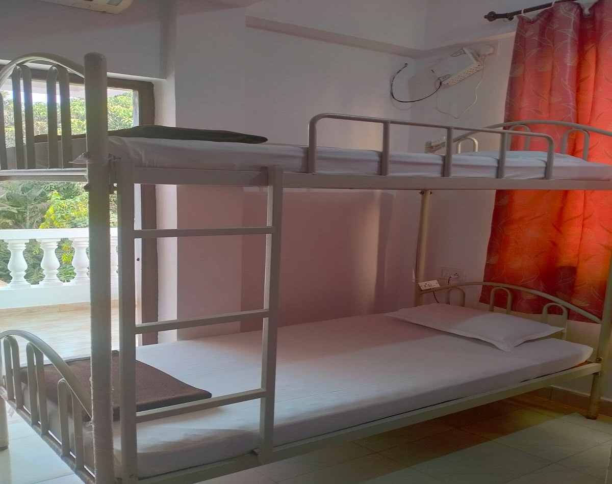 Dormitory prince of tide homes 𝗕𝗢𝗢𝗞 Goa Hostel 𝘄𝗶𝘁𝗵 𝗙𝗥𝗘𝗘 𝗖𝗮𝗻𝗰𝗲𝗹𝗹𝗮𝘁𝗶𝗼𝗻