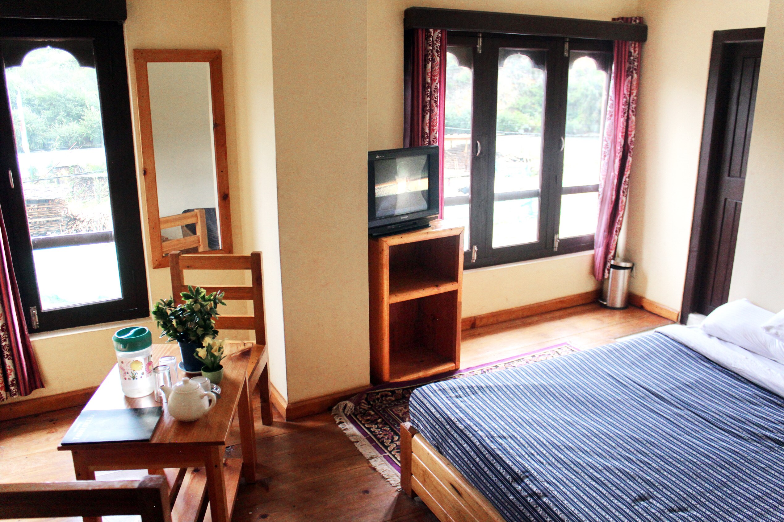 Hotel Dragon Bondey, Paro Guest House Price, Address & Reviews