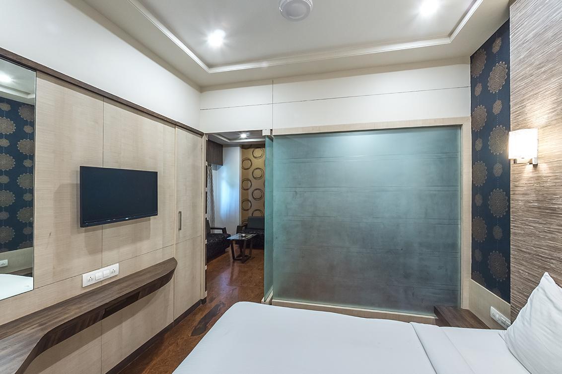 Balaji Sarovar Premiere Solapur - Deal Hotel HD Photos & Reviews