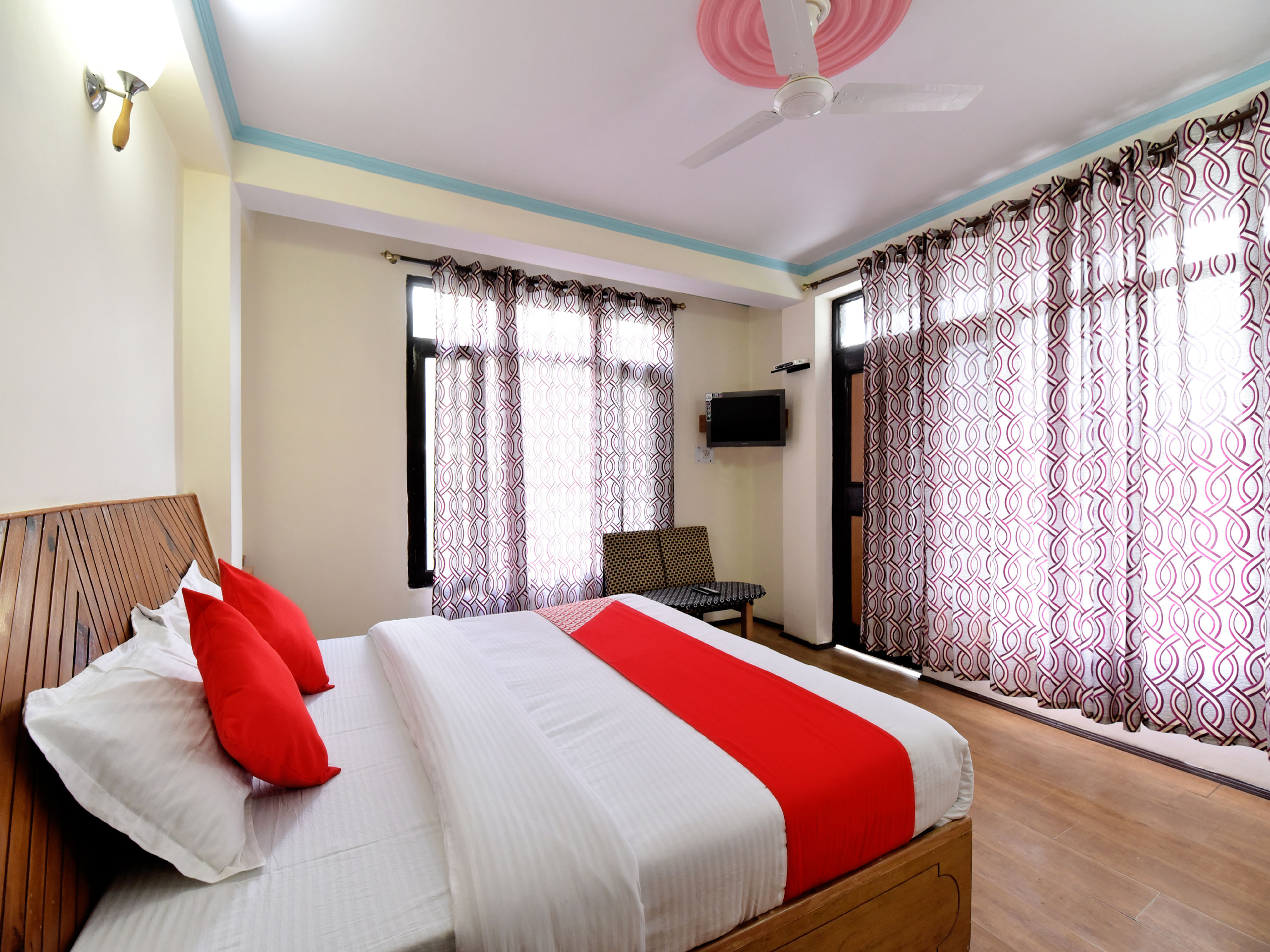 Victory Resorts Manali - INR 544 OFF ( ̶1̶7̶5̶5̶ ) Deal + HD Photos ...
