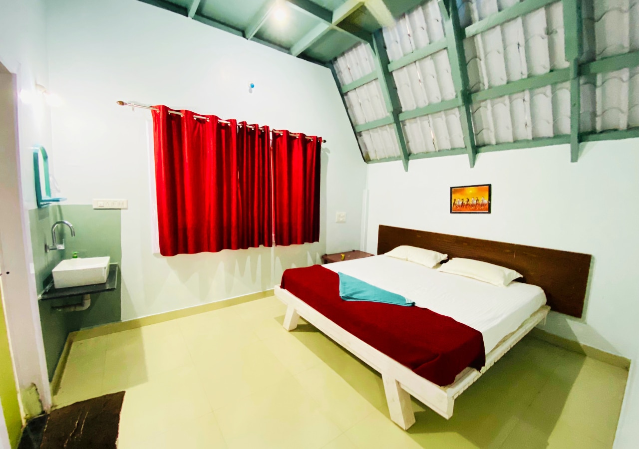 Falling Water Resort by Travent Mug 𝗕𝗢𝗢𝗞 Sakleshpur Resort 𝘄𝗶𝘁𝗵 𝗙𝗥𝗘𝗘 ...