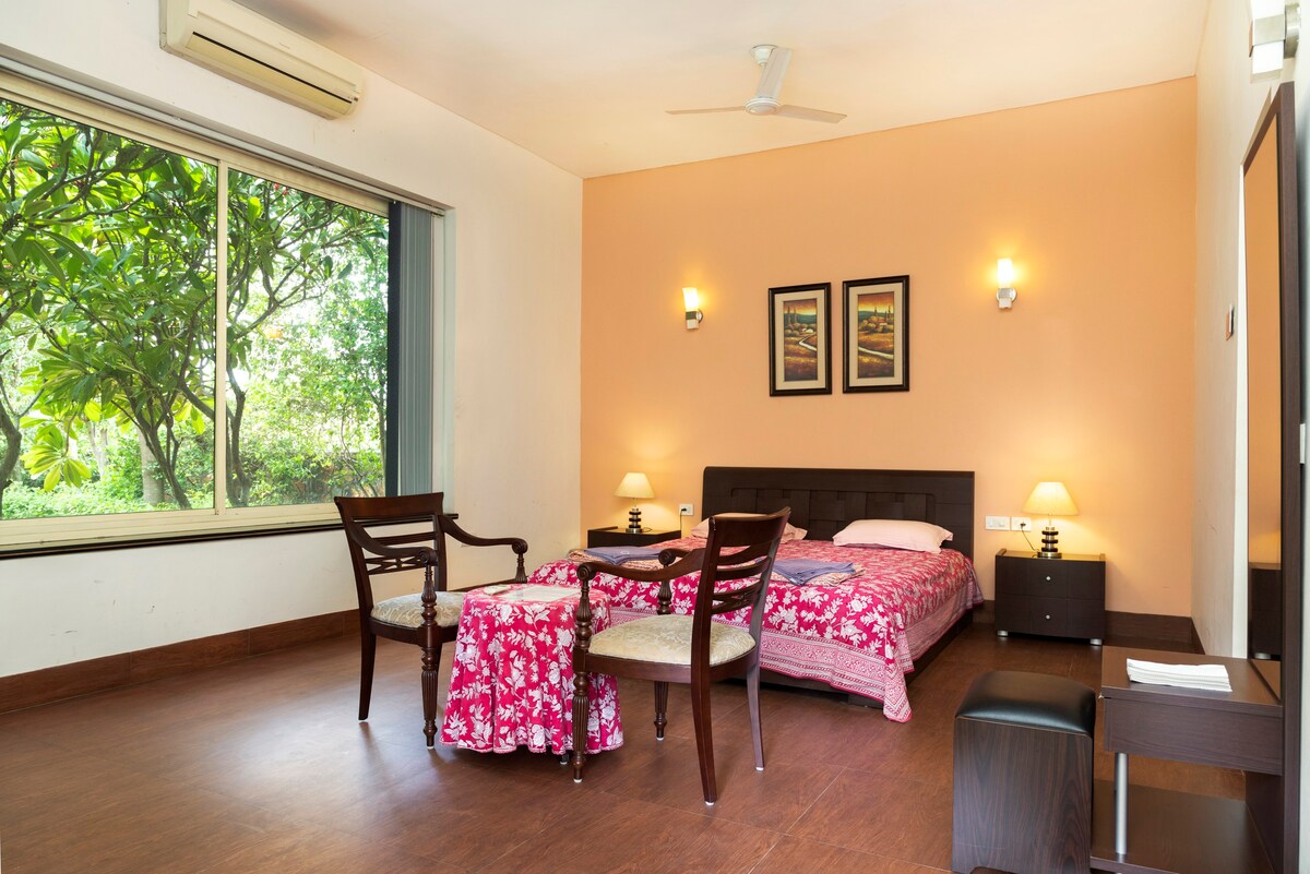 Beri Farm | A Luxury Natural Haven in Manesar 𝗕𝗢𝗢𝗞 Manesar Farm House ...