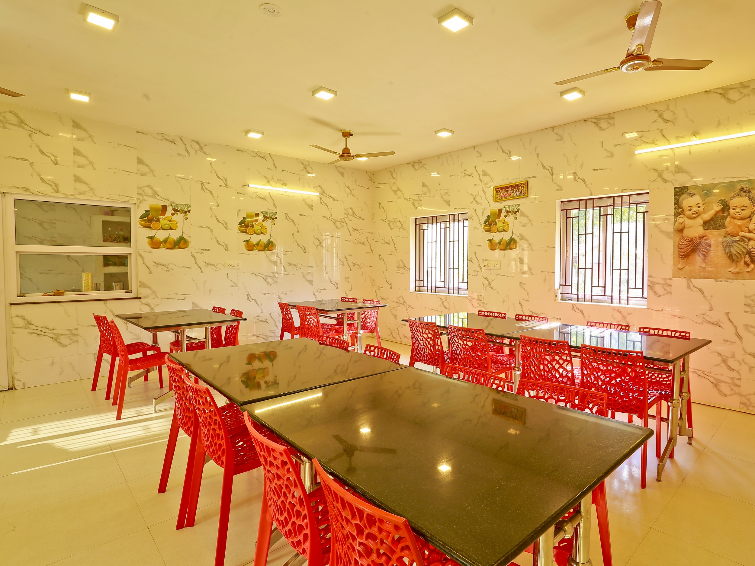 Sri Silver Inn Annex Best Rates on Yercaud Hotel Deals, Reviews & Photos