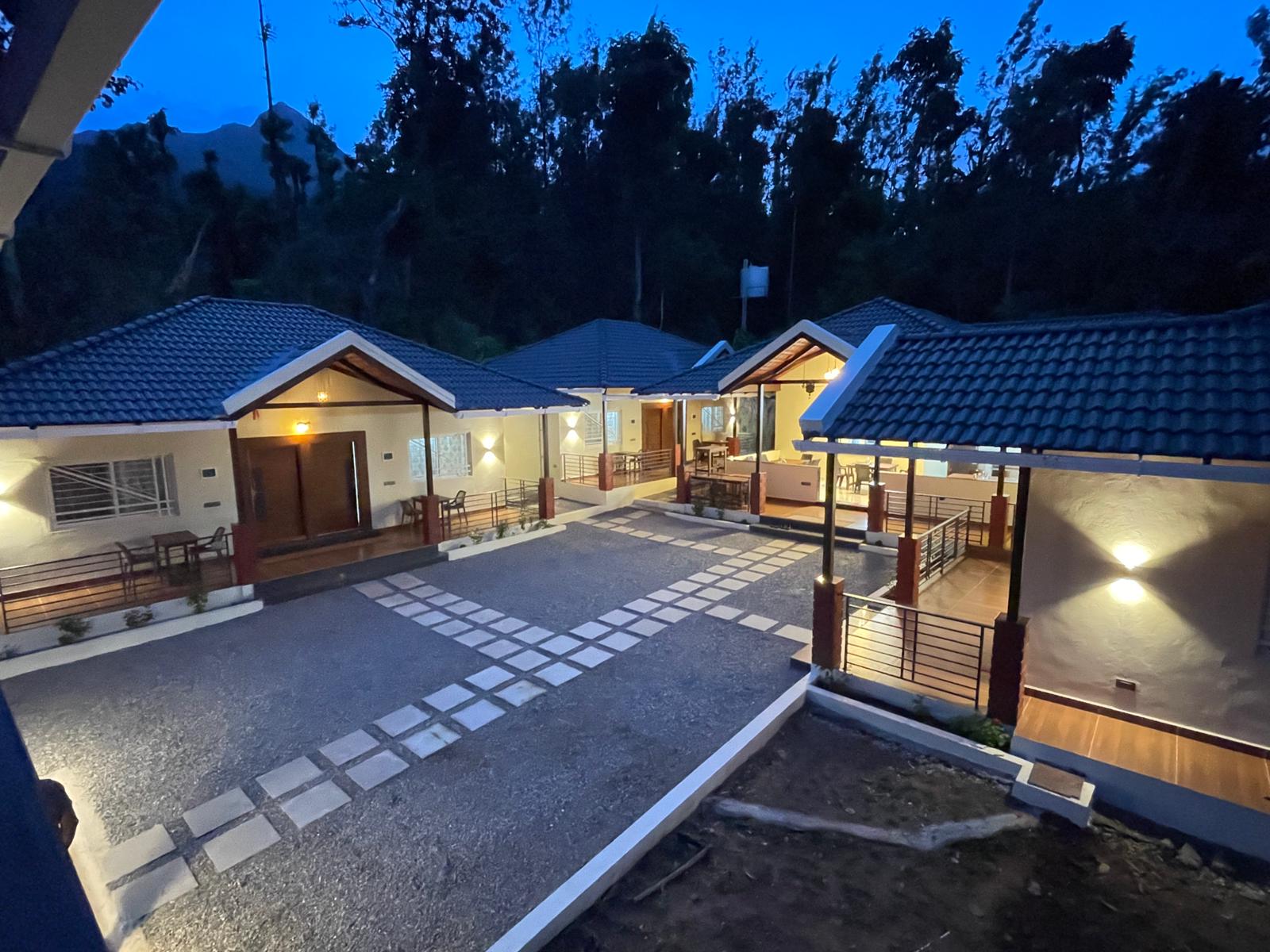 Valley vista Homestay 𝗕𝗢𝗢𝗞 Chikmagalur Homestay