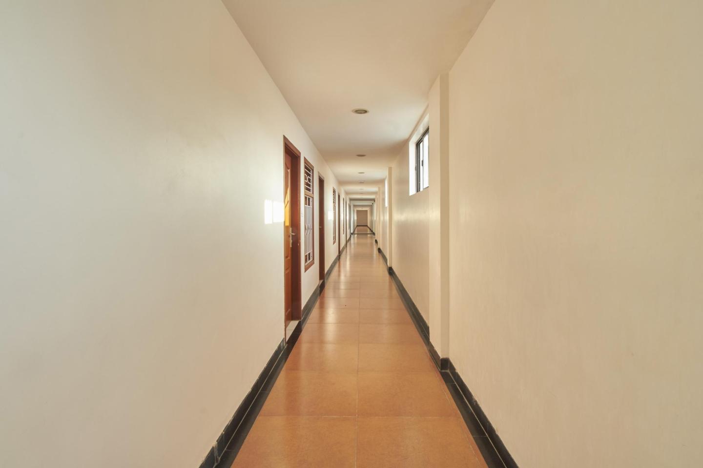 Pleasant Inn Hotel Pondicherry - Reviews, Photos & Offer