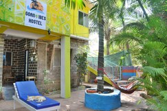 GOA TOURIST DORMITORY | Goa Hostel BOOK @ ₹1