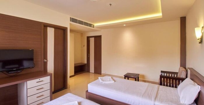 Hotel South Regency,Ernakulam, Cochin - Get Upto 70% OFF on Hotels