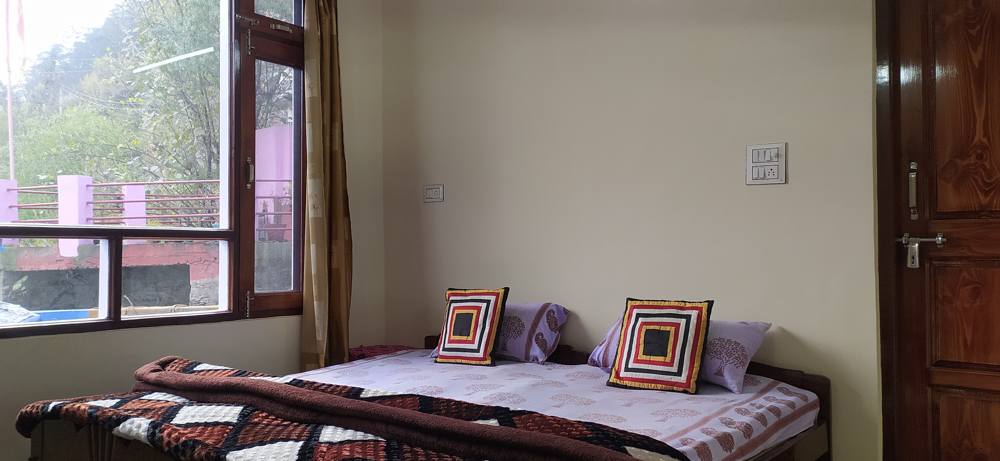 The Atmosphere 𝗕𝗢𝗢𝗞 Narkanda Homestay 𝘄𝗶𝘁𝗵 ₹𝟬 𝗣𝗔𝗬𝗠𝗘𝗡𝗧